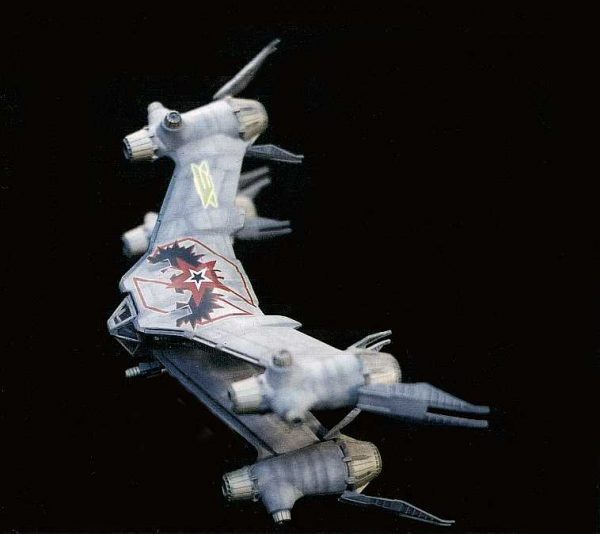Babylon-5 Starfury Model Kit Revell - O Espaço Virtual do Colecionador