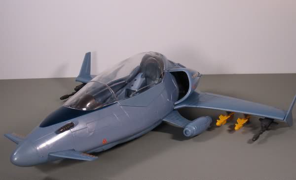 Max Steel MX-25 Attack Jet - Max Jet - Mattel - O Espaço Virtual do ...