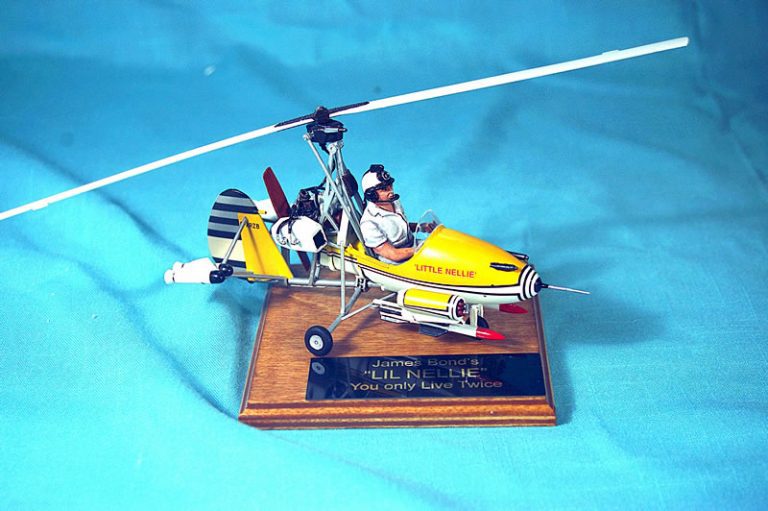 007 Autogyro Model Kit Airfix - O Espaço Virtual do Colecionador